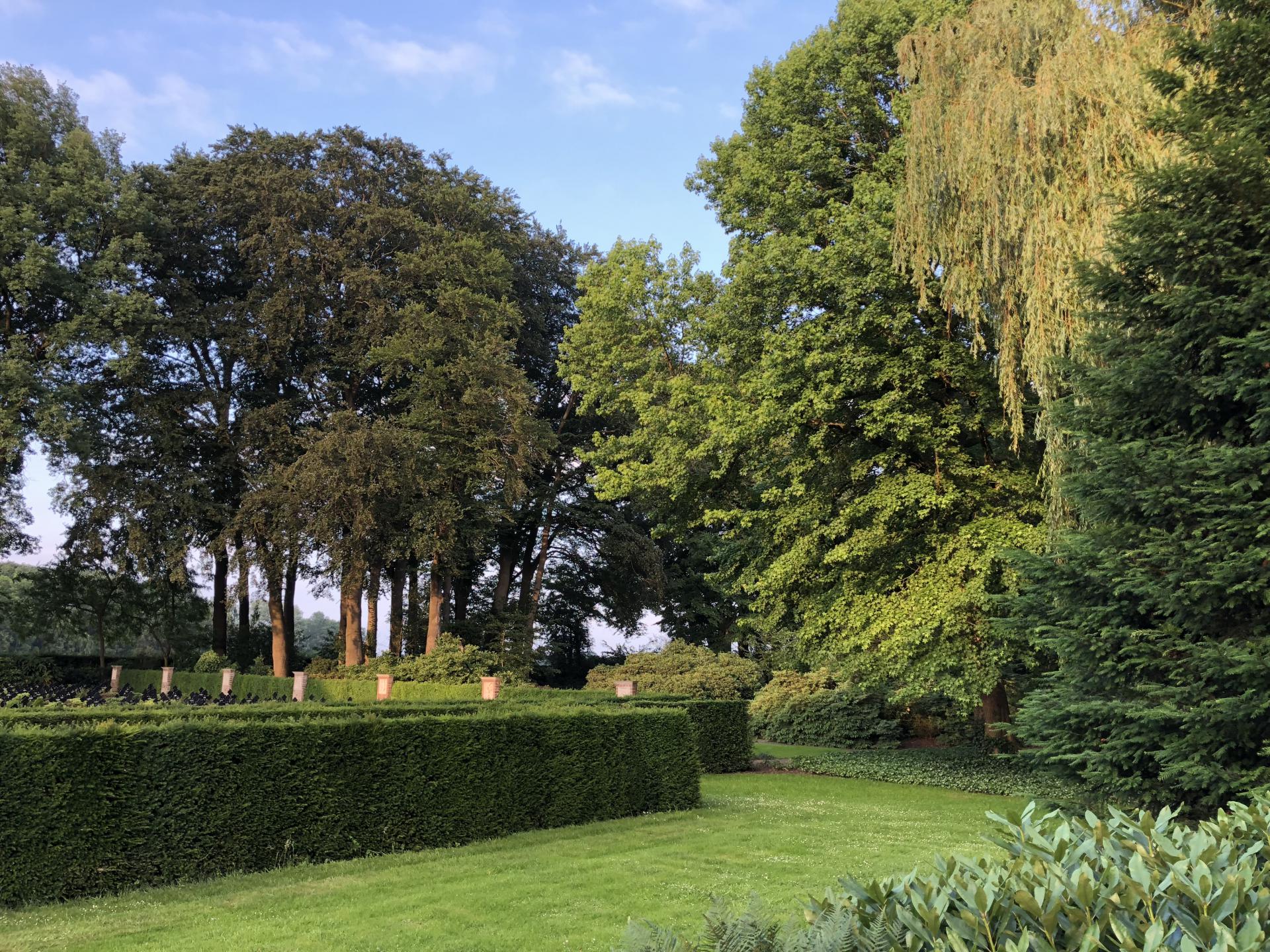 Zusters van Denekamp | De omgeving